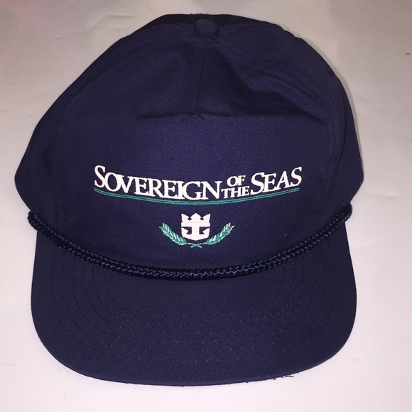 designer award | Accessories | Mens Sovereign Of The Seas Vintage ...